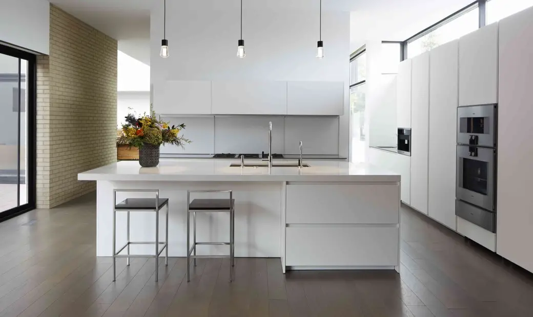 The Minimalist Kitchen | Design Tips | Weizter